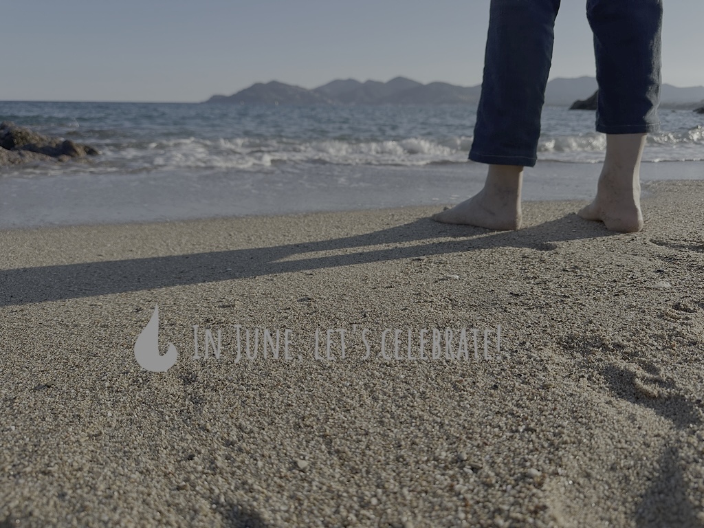 Essential Oils and essential oils diffuser | ZAYAT AROMA